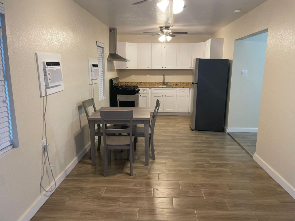 For Rent - Lease Grand Cayman