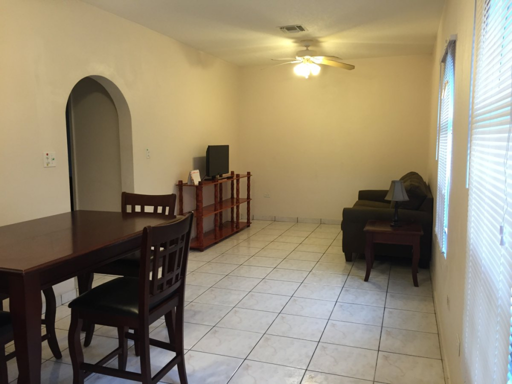 For Rent - Lease Grand Cayman